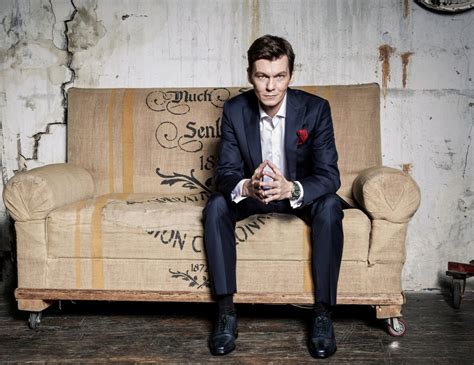 Филипп Янковский биография и личная жизнь с Фандерой фильмы с его