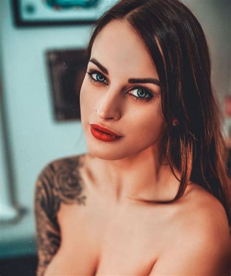 Tattooed Model Hel Rae Sexy 30 New Photos And Video The Fappening