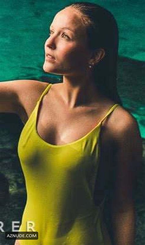 Larissa Manoela Sexy Photos Collection Aznude