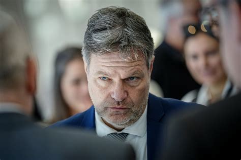 Habeck Will „systematisches Vorgehen Der Sicherheitsbehörden Gegen Afd