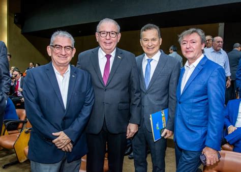 Setcarce Participa Da Solenidade De Posse Do Novo Superintendente Do