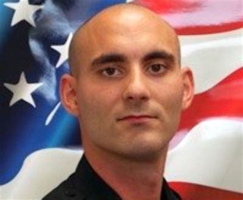 Police Officer From Nj Critical After Hes Shot In Florida