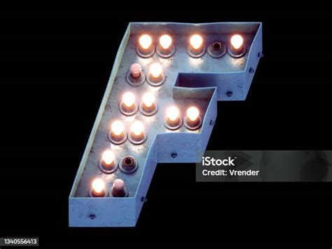 모텔 램프 라이트 간판 글꼴 편지 F 0명에 대한 스톡 사진 및 기타 이미지 0명 간판 골동품 Istock
