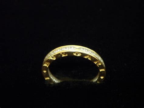 Златен пръстен Булгари с бели камъни Златен дамски пръстен 3 74 гр