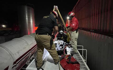 Muere trabajador dentro de pipa al realizar limpieza en Monterrey Telediario México