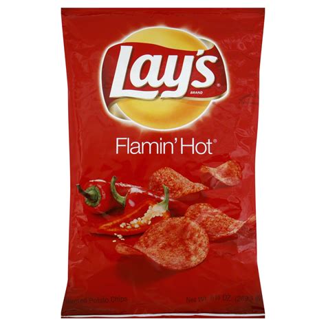 Lays Flamin Hot Flavored Potato Chips 95 Oz 2693 G