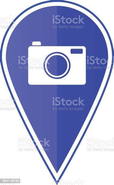 카메라와 함께 블루 지도 포인터입니다 벡터 일러스트 레이 션 가리키기에 대한 스톡 벡터 아트 및 기타 이미지 가리키기 디자인 라벨 Istock