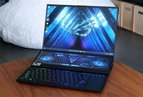 Asus ROG Iceblade 7: новый игровой ноутбук с двумя экранами ...
