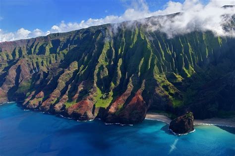 Hidden Gems Of Hawaiis Na Pali Coast Touristsecrets
