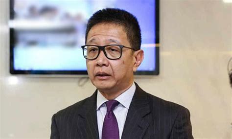 副揆竟签文支持囚犯告政府”，邓章钦要求扎希辞职