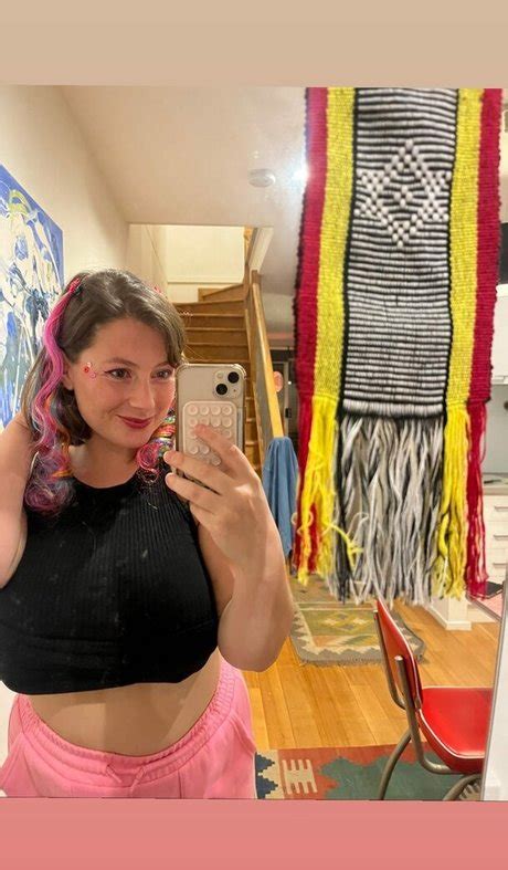 Bel Larcombe Slice Of Salami Nude OnlyFans Leaked Photo 35