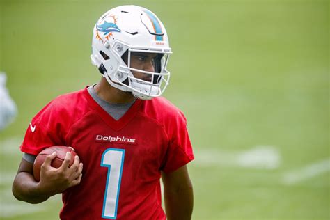 Report Unnamed Dolphins Player Says Teammates Really Impressed With
