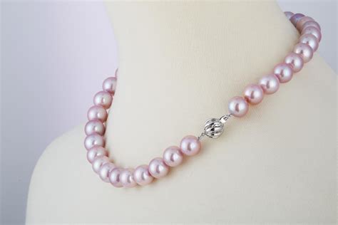 Freshwater Natural Color Pink Pearl Choker Necklace With K WG Ball Clasp For Sale At StDibs