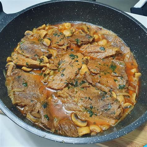 מתכון לצלי כתף מספר 5 ברוטב פטריות קדרת הבשר לחג משו מתוק