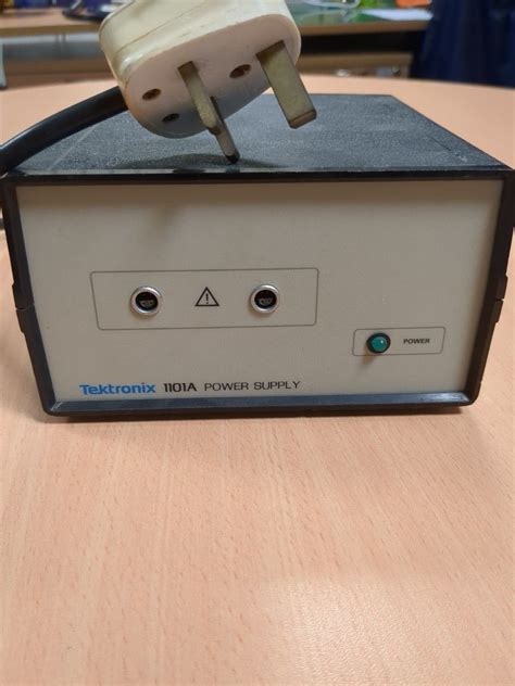 Tektronix Probe Power Supply Computers And Tech Parts And Accessories