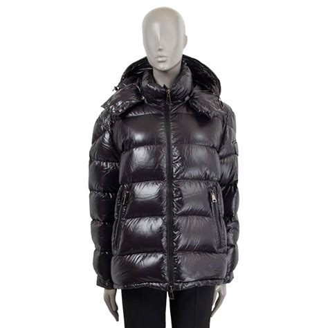 Second Hand Moncler Coat New Arrivals