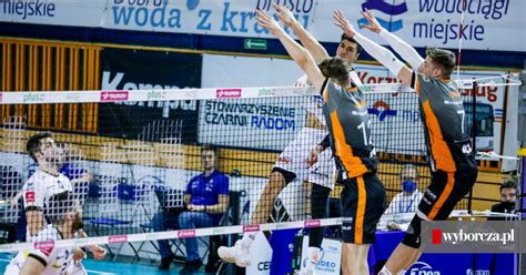 PlusLiga Zobacz jak i dlaczego siatkarze Cerradu Enei Czarnych Radom ograli Cuprum Lubin ZDJĘCIA