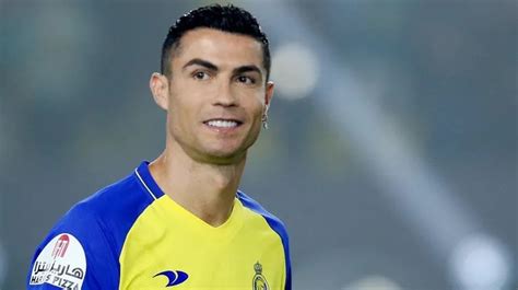 Cristiano Ronaldo Fue Presentado En Arabia Saudita Y Un Periodista