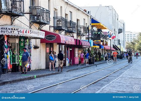 River Street Savannah Ga Editorial Stock Image Image Of Tourists