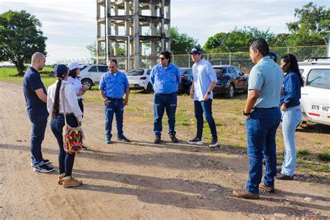 Ampliaciones De Redes De Acueducto Y Alcantarillado Sanitario En Villa