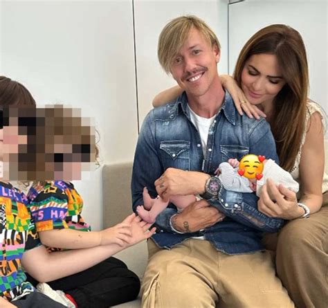 La Felicidad De Guti Al Convertirse En Abuelo