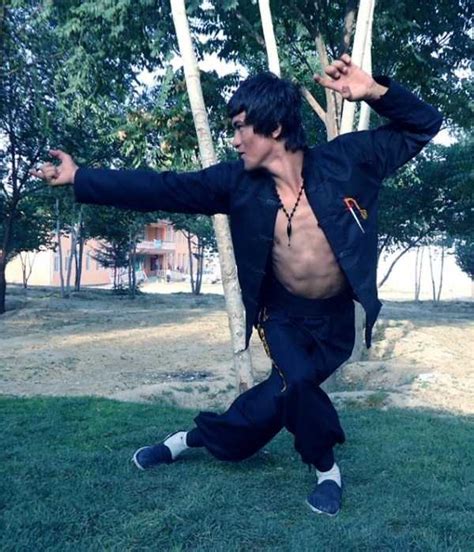 Afghan Man Who Looks Exactly Like Bruce Lee 31 Photos Klykercom