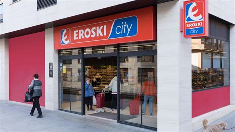 La resurrección de Eroski adelanta a Dia en cuota reduce la deuda a