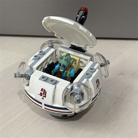 75205 Mos Eisley Cantina 15 Fbtb