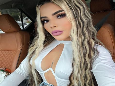 Adult Model Maria Fernanda Won The Ecuador Simon Bolivar Canton Mayor