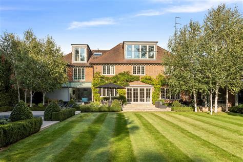 House For Sale In Roedean Crescent London Sw15 Rch012053653