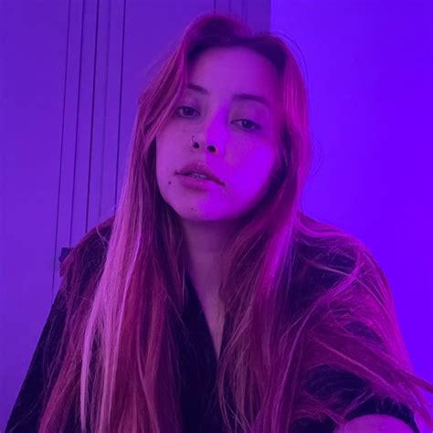 Missdonatellaofficial Creator Social Media Links Hypehub