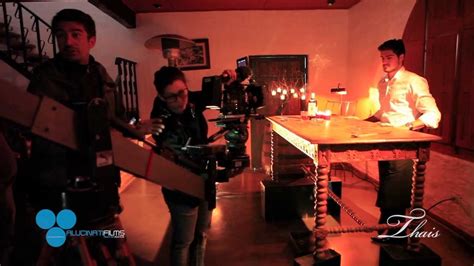 Thais Vuelve Behind The Scenes Youtube