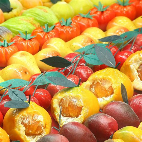 Frutta Martorana Artigianale Specialità Siciliana Tipica della Festa