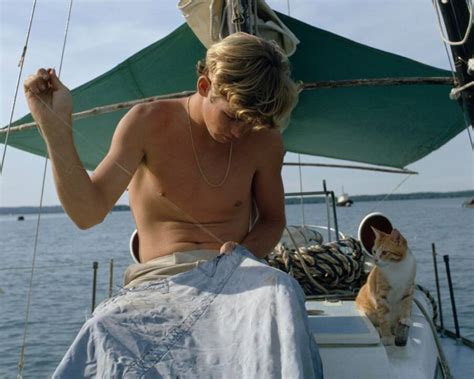 Robin Lee Graham The Teenager Who Sailed Around The World