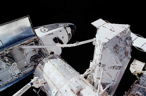 Iss And Space Shuttle Photograph By Nasa Science Photo Library Pixels