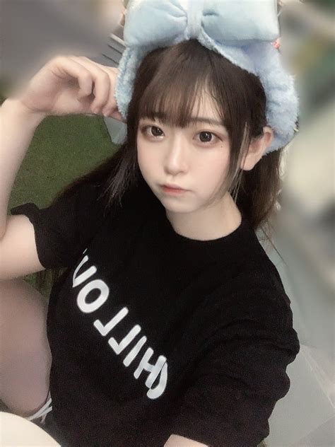 すももちゃん🌐 On Twitter そしてイン パジャマイベントなんだけどわたし私服もパジャマも同じだからこのまま寝て起きただけ😇 頭に