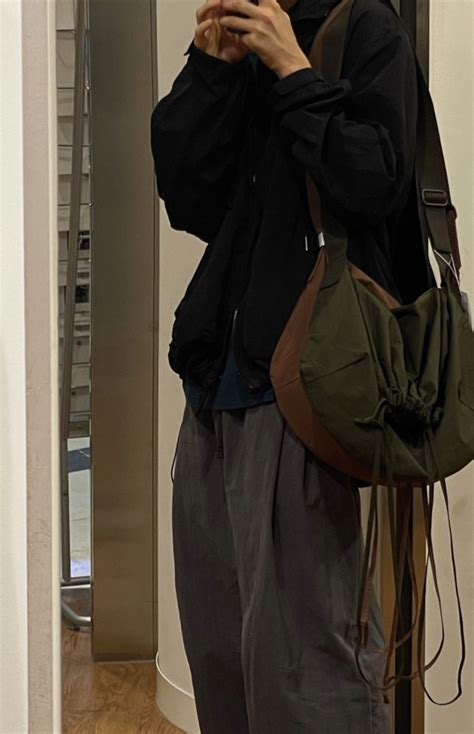 손이 자주 가는 데일리 가방 추천 가성비 여름가방 쇼핑 마지언타이틀 하아카이브 유니클로u 코스 메종미네드 드로우핏 크로스백 숄더백 백팩 네이버 블로그