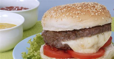 Receita De Hambúrguer Caseiro Fácil 9 Opções Para Você Se Deliciar