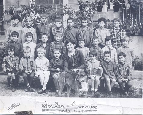 Photo De Classe Classe Primaire De 1967 Ecole Primaire Copains Davant