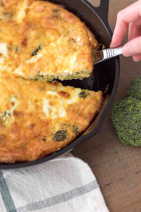 Crustless Broccoli Cheddar Quiche