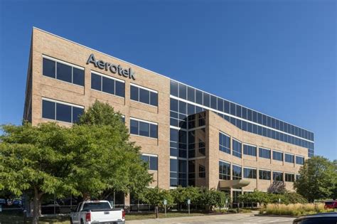 Compass Properties Llc On Linkedin Building Showcase 5133 West