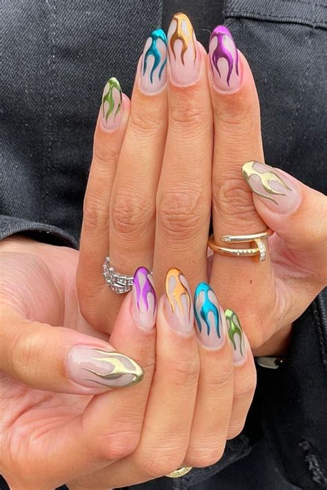 39 Festival Nails To Bring The Party To Your Fingertips Funky Nails