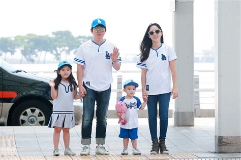 [photo] 이범수 가족의 La 다저스 패밀리룩 패션서울