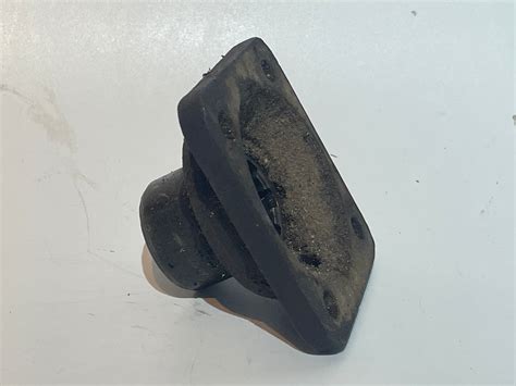 Gearbox Output Flange Chg Classics Ltd