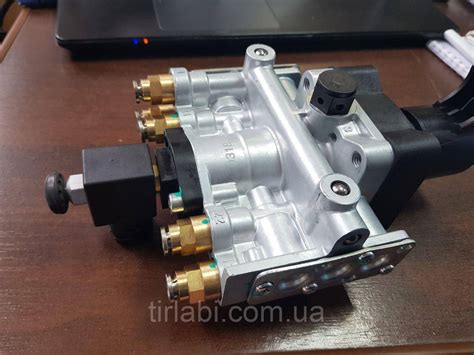Клапан пневматической подвески HALDEX 338051121 подъема опускания ...