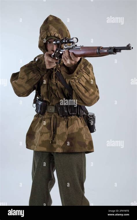 Adding G43 Scoped And Special Recon Camo Rhellletloose