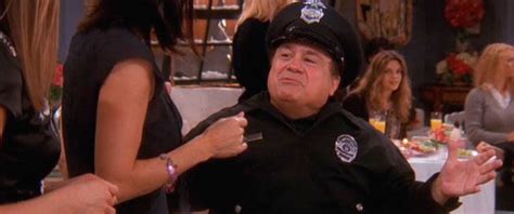 Danny Devito Friends 20 Anos As Participações Especiais Mais