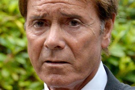 Sir Cliff Richards Last Goodbye To Dying Sister Donna As Hes Left