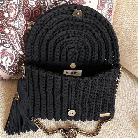 Bolsa de crochê fio de malha preta Roma no Elo7 M Oliva E578F6
