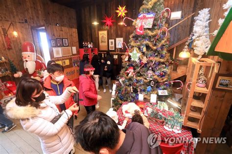 제주 크리스마스 박물관 인기 연합뉴스